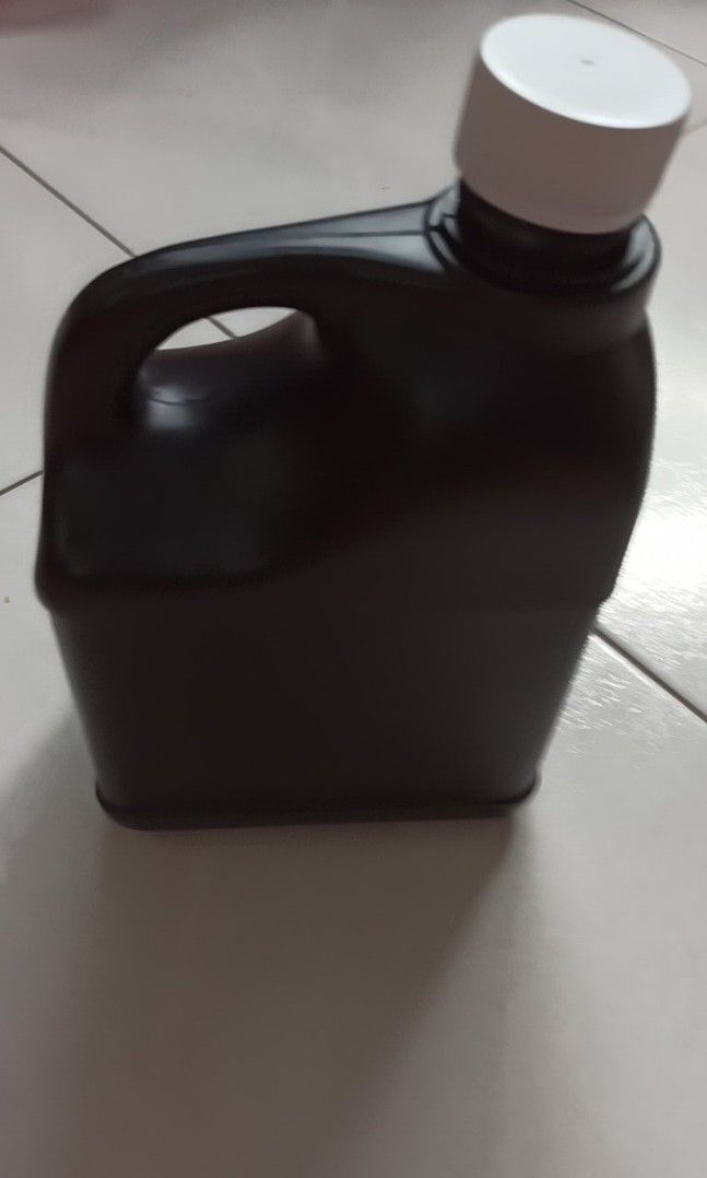 Plastic rectangular shape barrel., Everything Else on Carousell