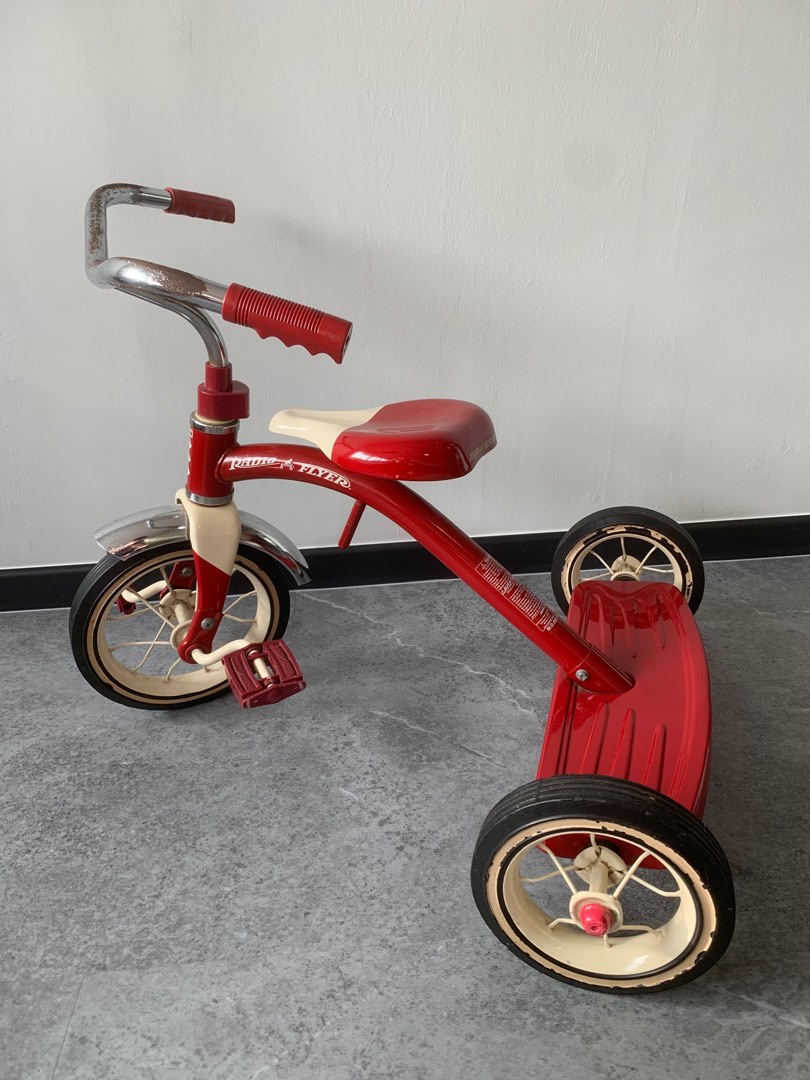 Radio flyer tricycle, Hobbies & Toys, Toys & Games on Carousell