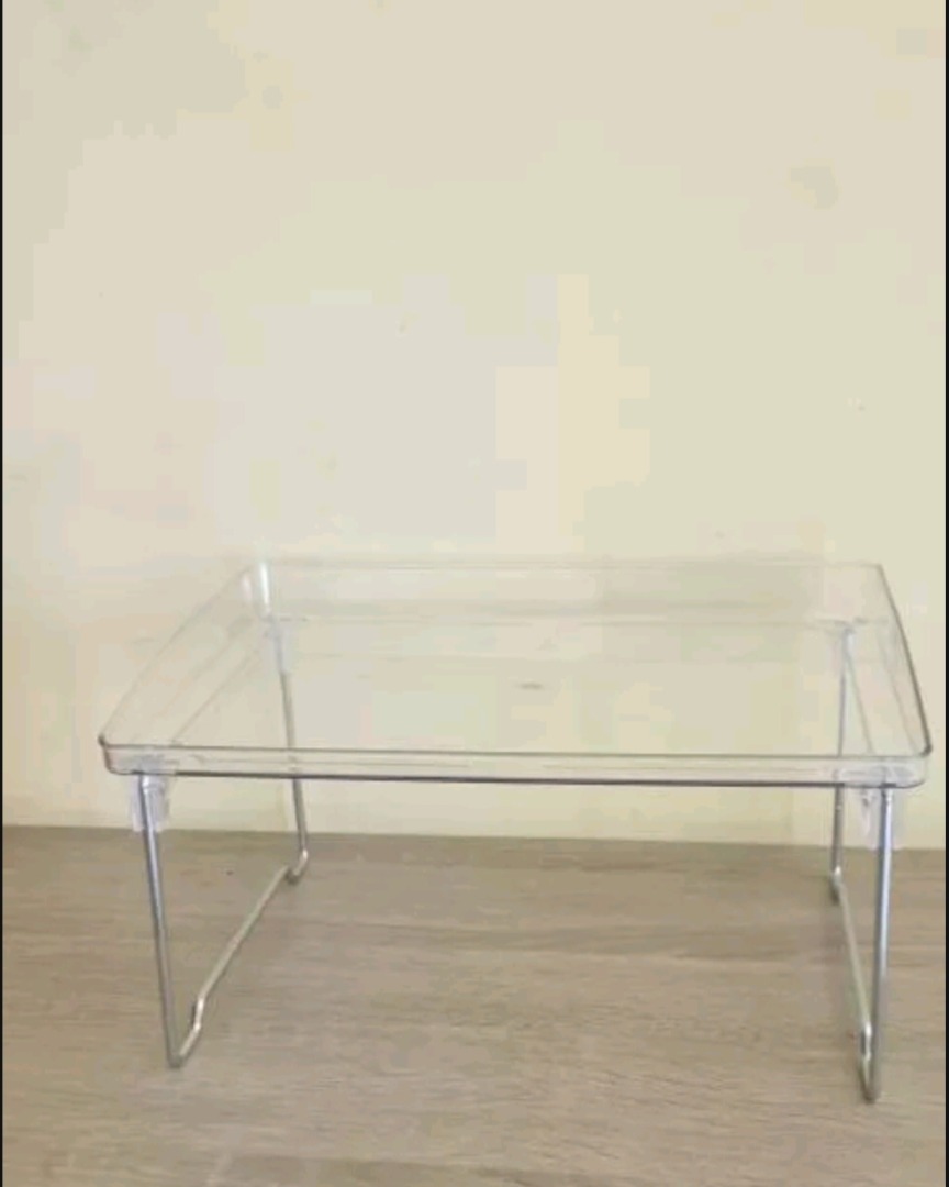 Rak Transparan/ Rak akrilik, Perabotan Rumah di Carousell