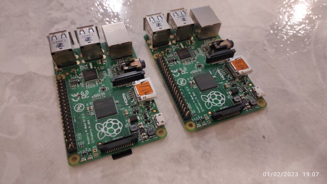 Raspberry pi 2 model B, Computers & Tech, Desktops on Carousell
