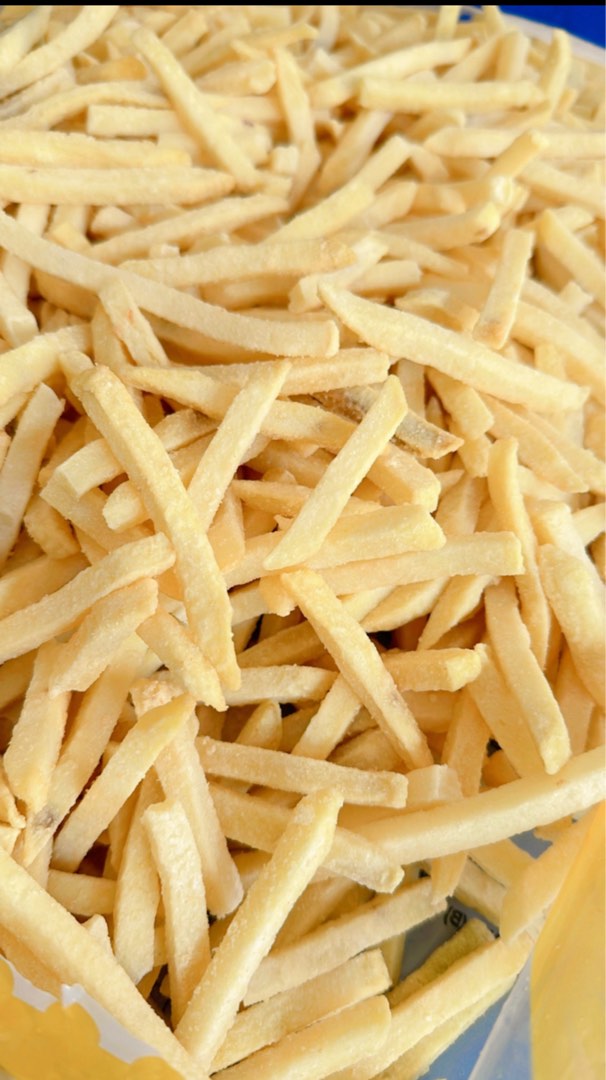 Regular fries, Food & Drinks, Local Eats on Carousell