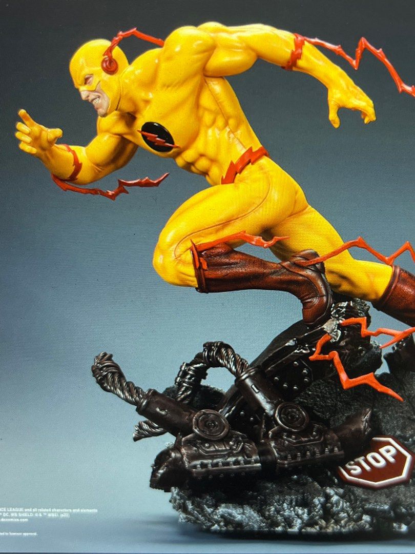 Reverse Flash Classic 1/4 Scale, Hobbies & Toys, Stationery & Craft ...