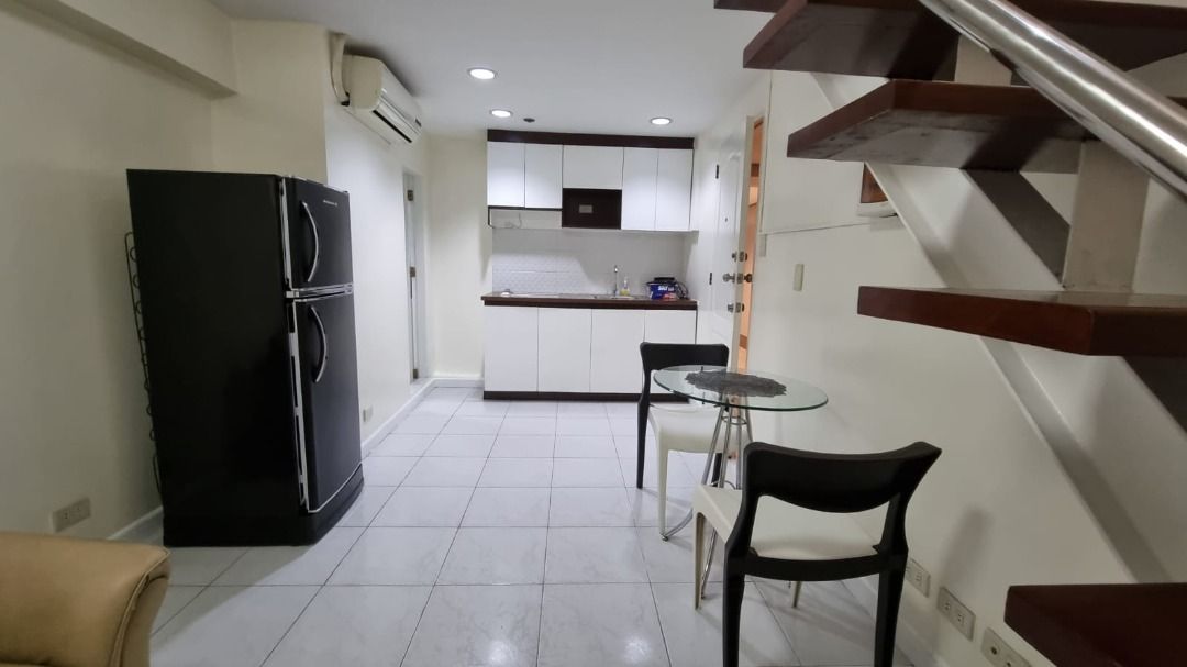 Rush Sale: 2 Bedroom Loft | Victoria Towers Timog Avenue Quezon City ...