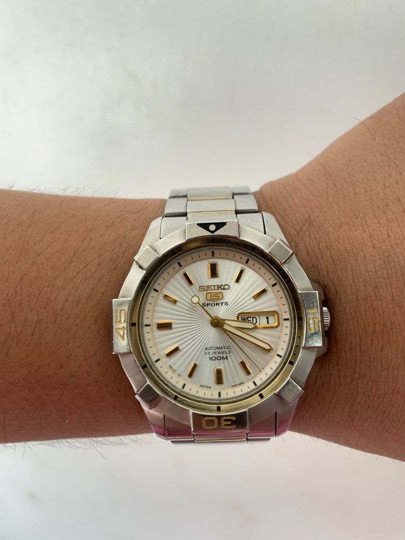 Seiko 5 sport automatic, Men's Fashion, Watches & Accessories, Watches ...