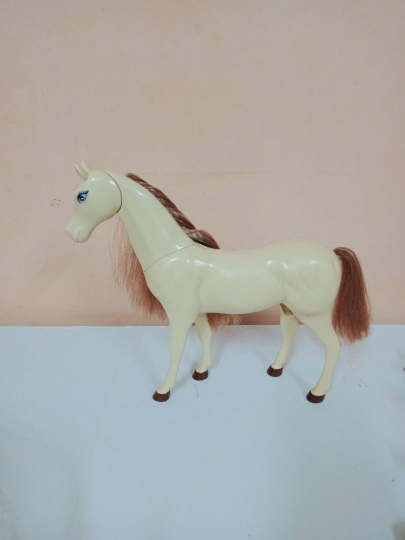 Simba horse, Hobbies & Toys, Toys & Games on Carousell