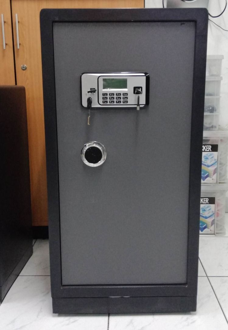 SINGLE DOOR VAULT // WITH 3 LAYER COMPARTMENT ( DIGITAL ), Furniture ...