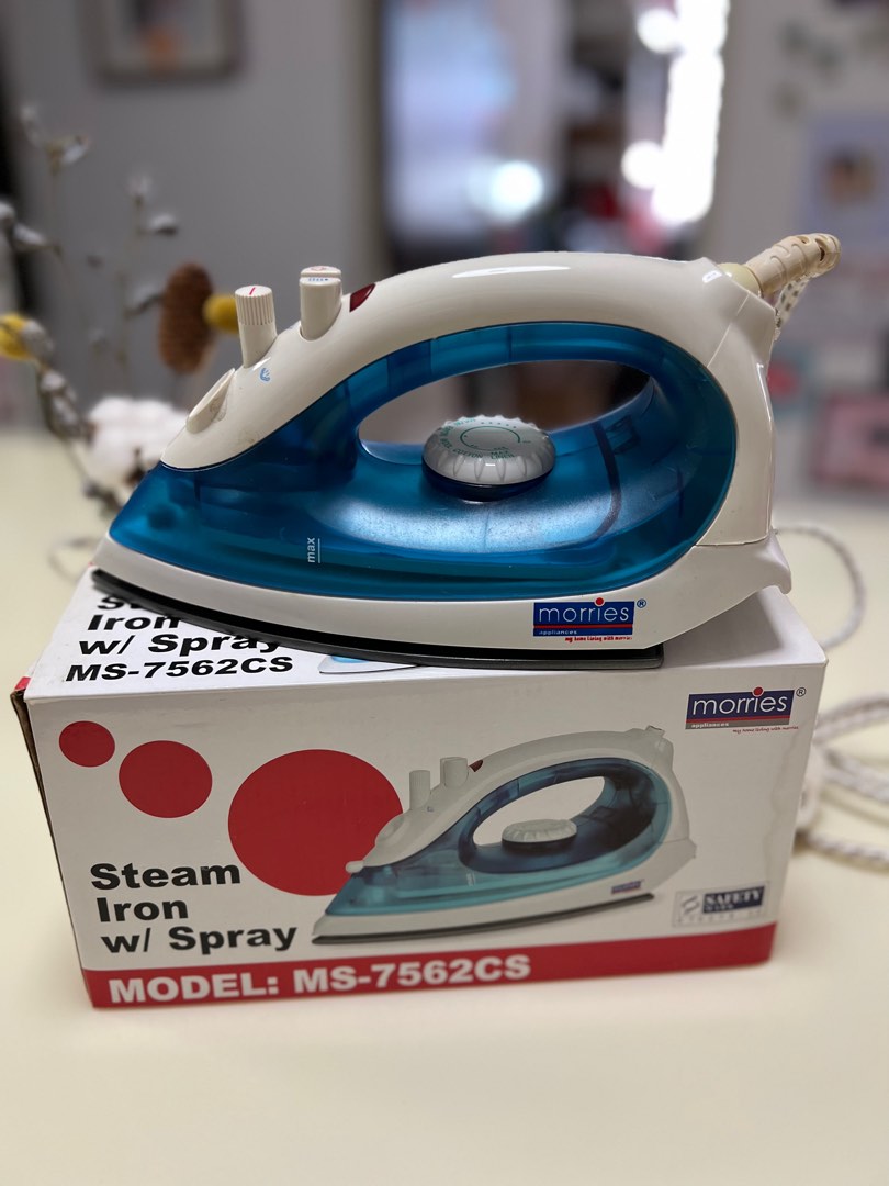 Steam Iron (morrises), TV & Home Appliances, Irons & Steamers on Carousell