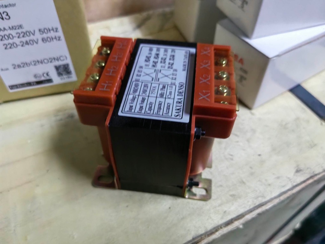 Step Down Transformer, Commercial & Industrial, Industrial Equipment on ...