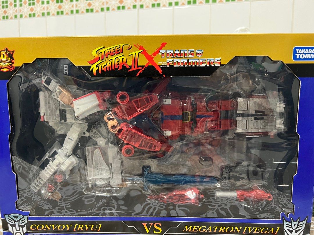 Street Fighter II X Transformers - Convoy (Ryu) vs Megatron (Vega ...