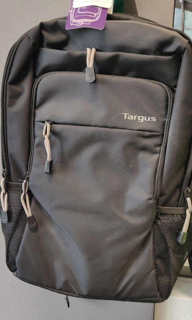 Targus Laptop Backpack, Men's Fashion, Bags, Backpacks on Carousell