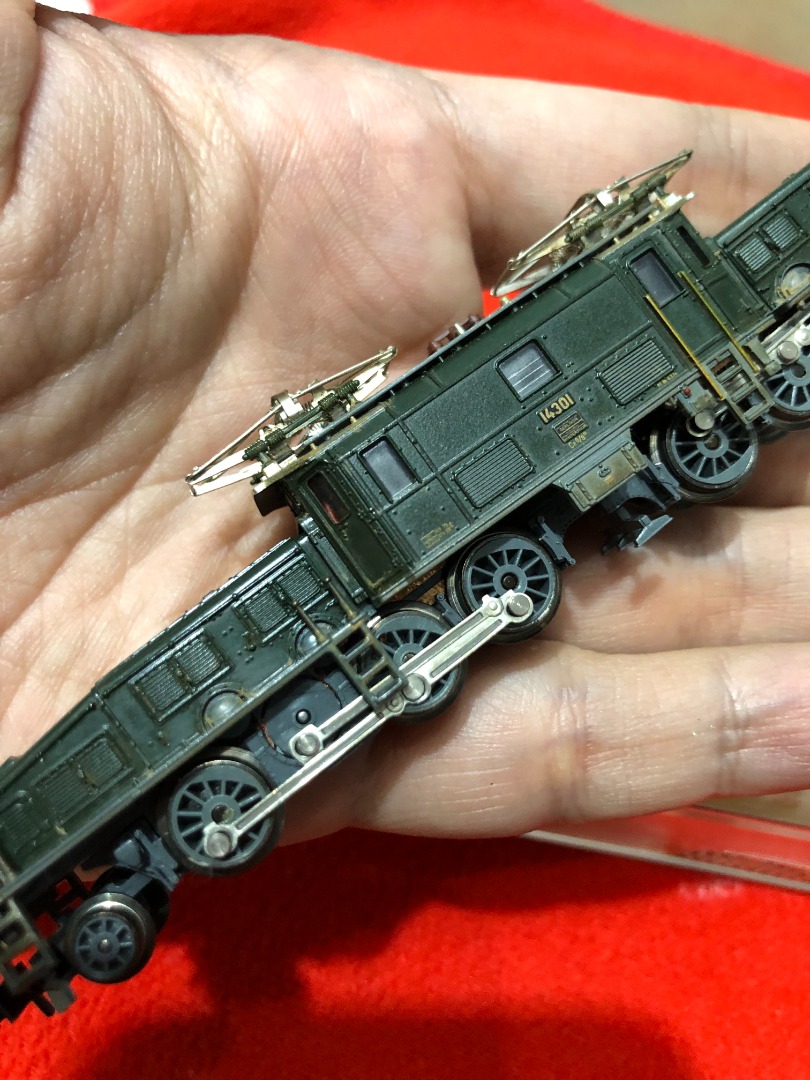 Minitrix trix 12672 N scale crocodile locomotive green with weathering ...