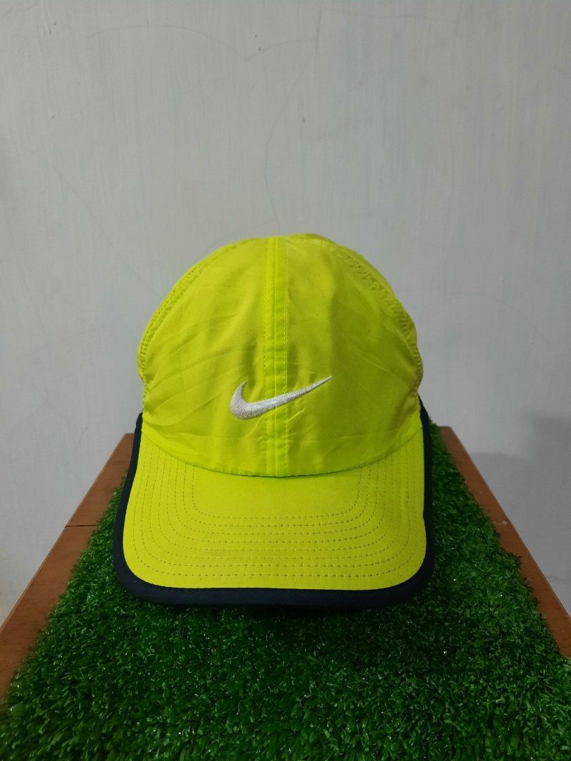 Topi Nike Outdoor, Fesyen Pria, Aksesoris, Topi di Carousell