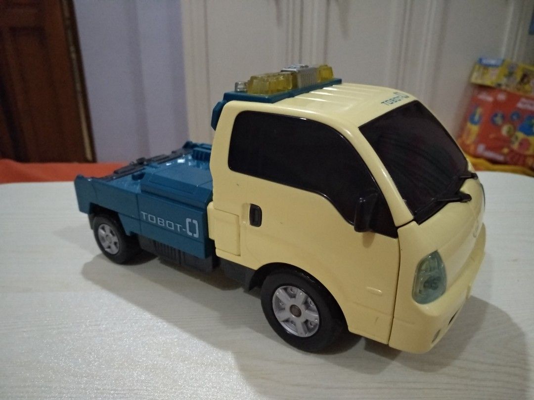 Transformer robot Tobot Zero, Hobbies & Toys, Toys & Games on Carousell