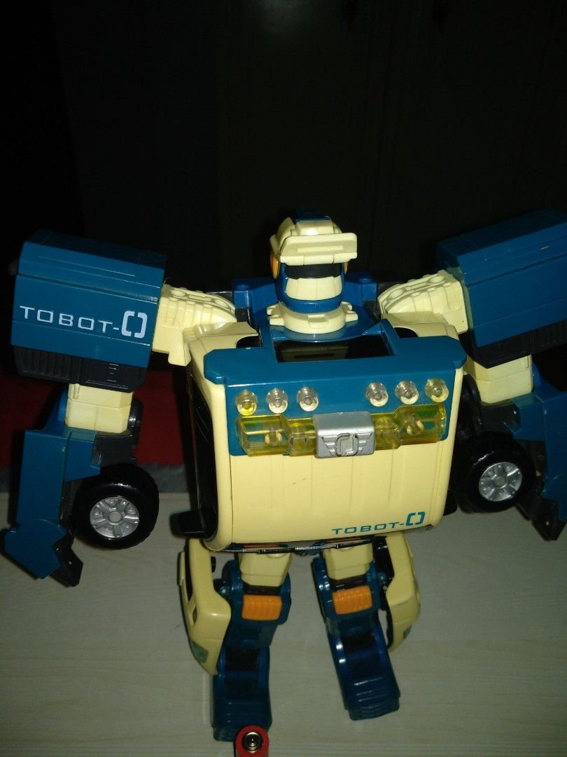 Transformer robot Tobot Zero, Hobbies & Toys, Toys & Games on Carousell