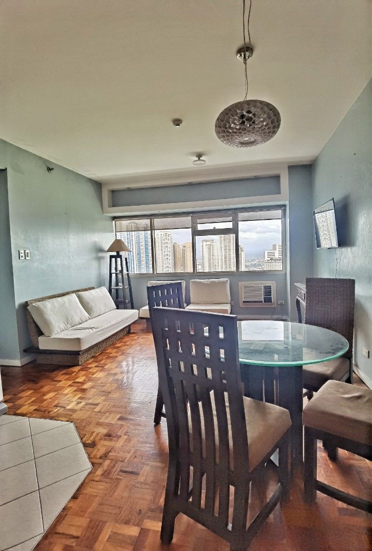 Two Bedroom For Lease in BGC 5th Avenue Place near Essensa Mckinley ...