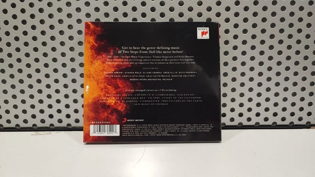 Two Steps From Hell Live- An Epic Music Experience, Thomas Bergersen & Nick Phoenix 2CD, 興趣及遊戲 ...