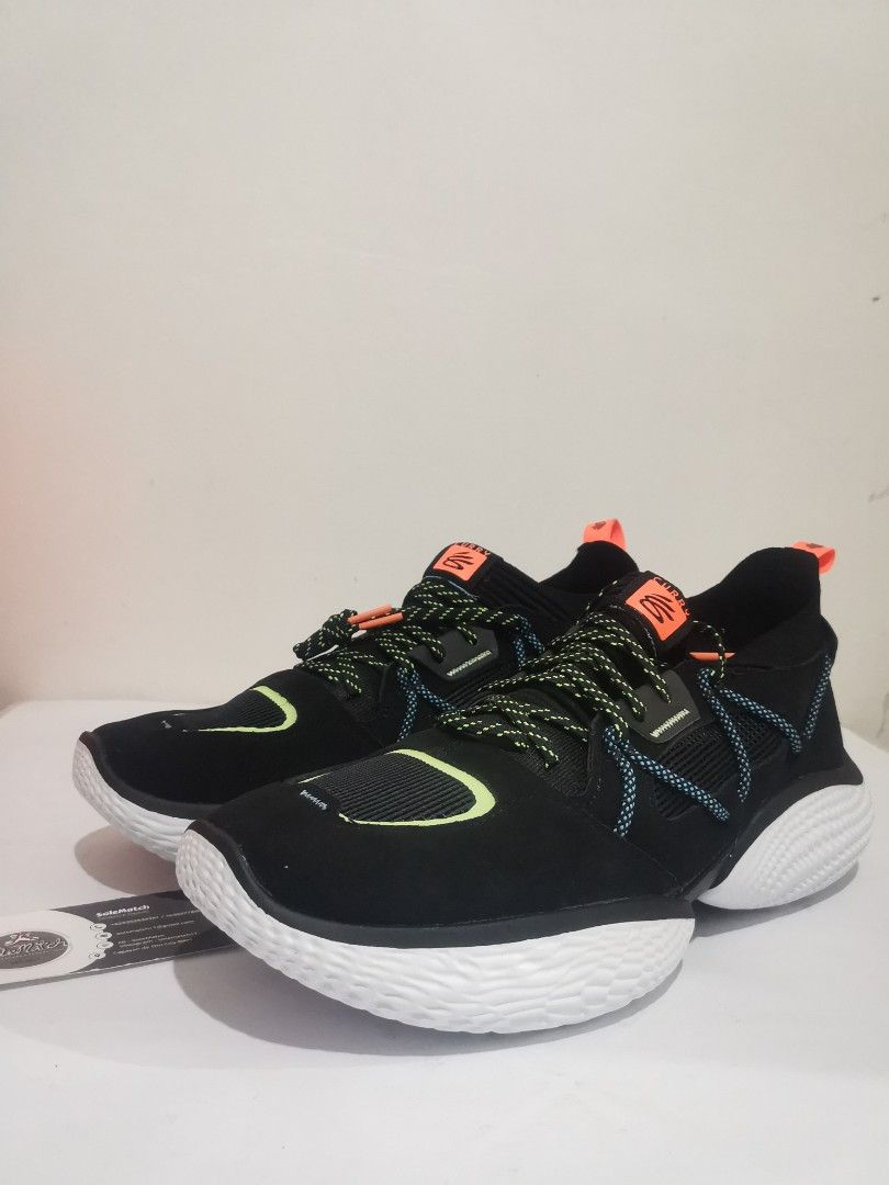 Under Armour Curry Flow Cozy Sportstyle Shoes, Men's Fashion, Footwear ...