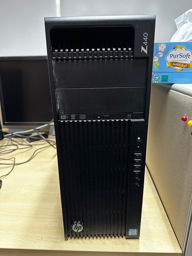 Used HP z440 workstation, Computers & Tech, Desktops on Carousell