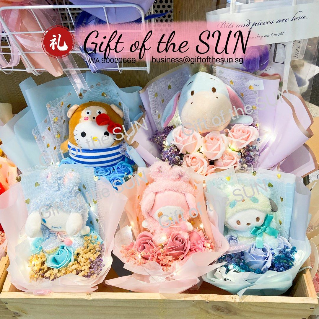 Valentine Day - Sanrio Rose and Baby Breaths Flower Bouquet Cinnamoroll ...