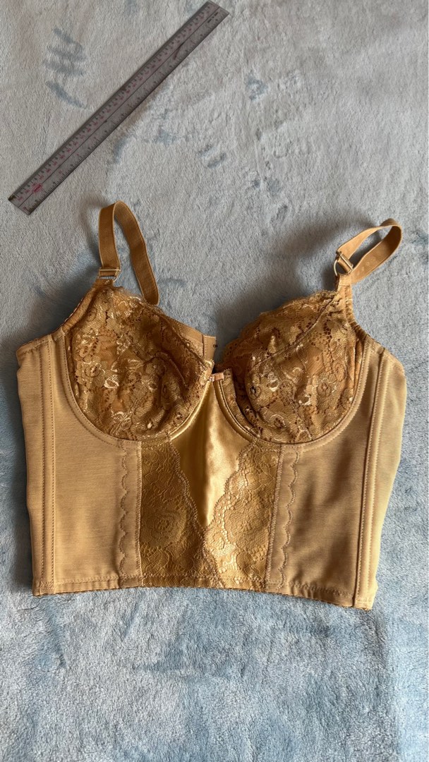 Vintage skin tone corset, Women's Fashion, Undergarments & Loungewear ...