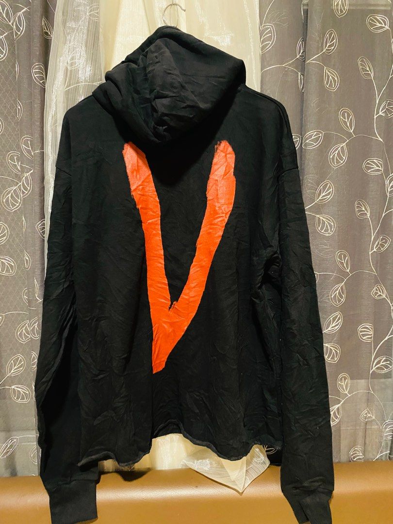 Vlone Authentic, Men's Fashion, Coats, Jackets and Outerwear on Carousell