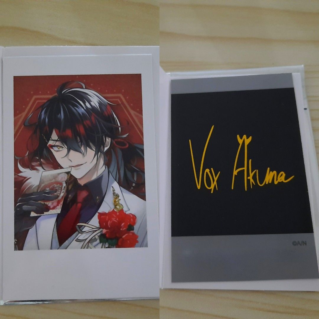 Vox Akuma 一周年簽, 興趣及遊戲, 收藏品及紀念品, 明星周邊 - Carousell