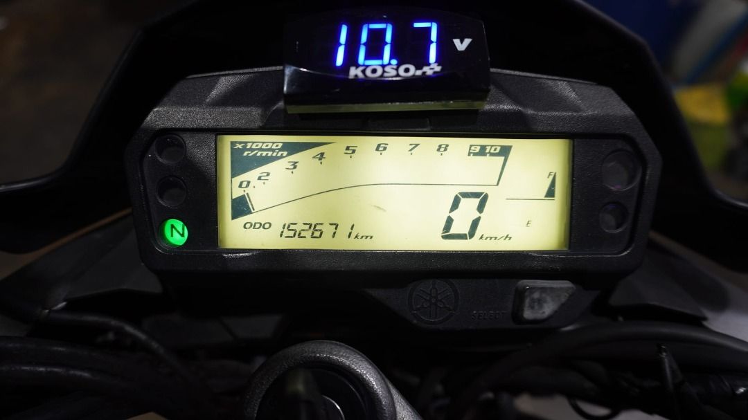 YAMAHA FZN 150, Motorcycles, Motorcycles for Sale, Class 2B on Carousell