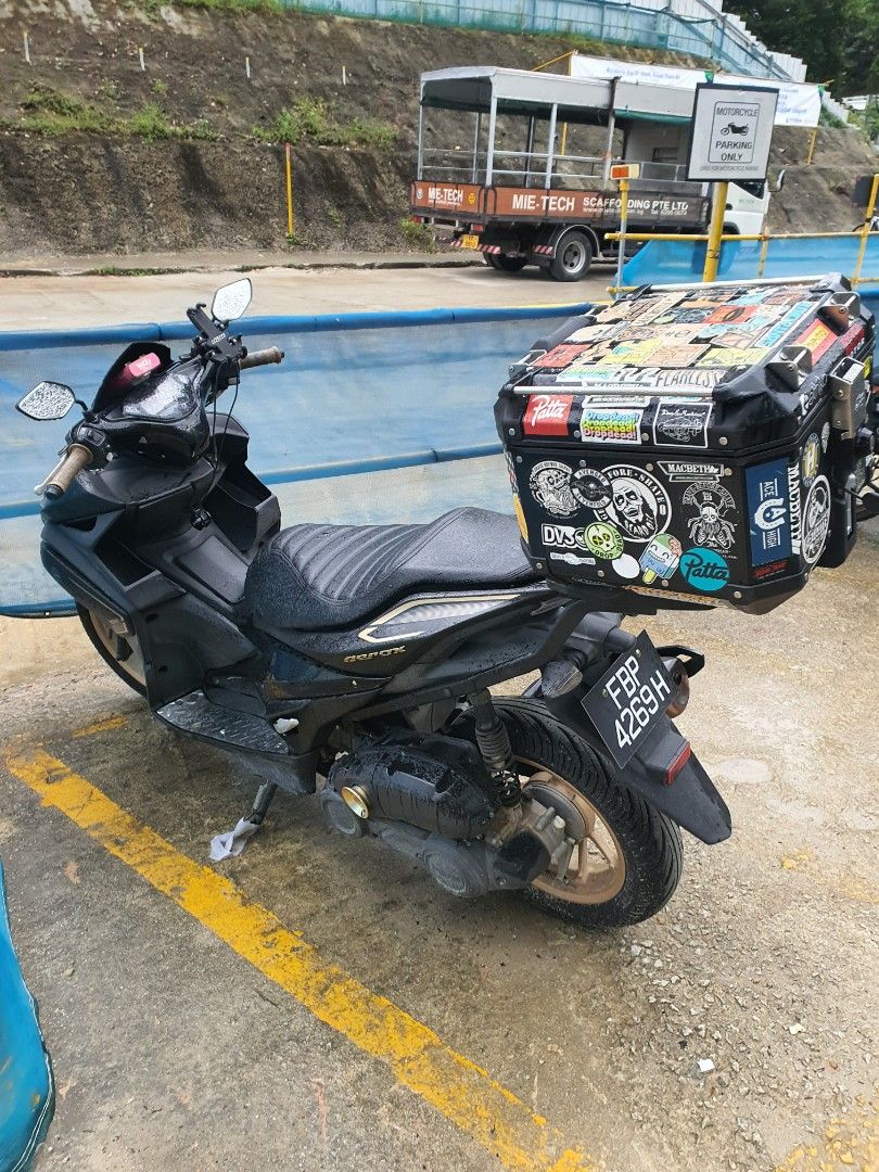 2019 Yamaha Aerox 155 (keyless), Motorcycles, Motorcycle Accessories on ...