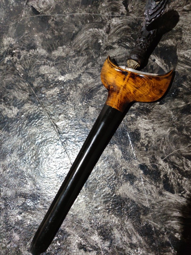 3 bilah keris antik dari pagar ruyong dari empu yang sama.super rare ...