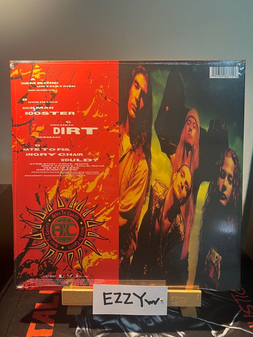 Alice in Chains - Dirt Vinyl 2 LP (Limited Edition Opaque Yellow Vinyl) on Carousell