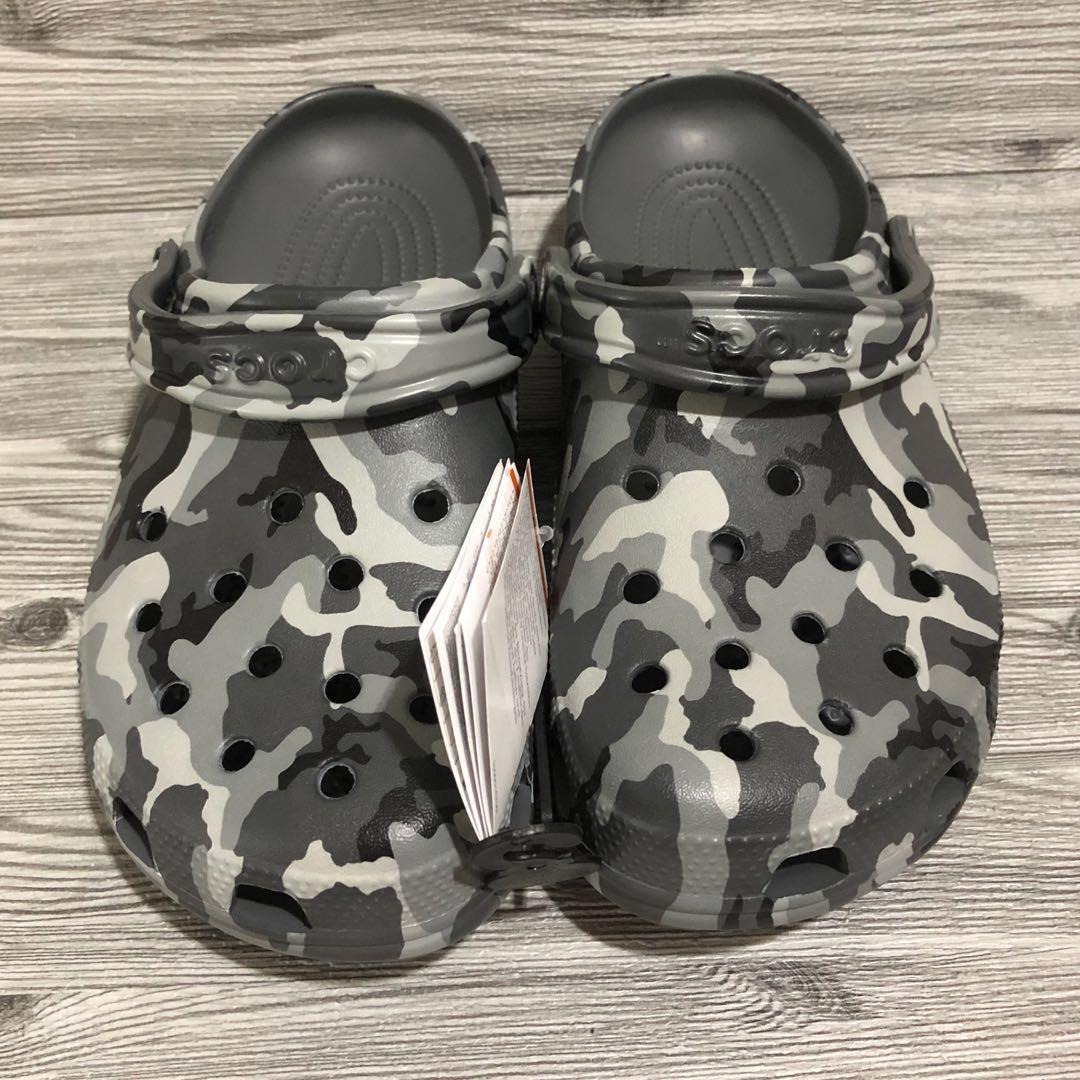 crocs camo Gray Limited release (ORIGINAL CROCS) on Carousell