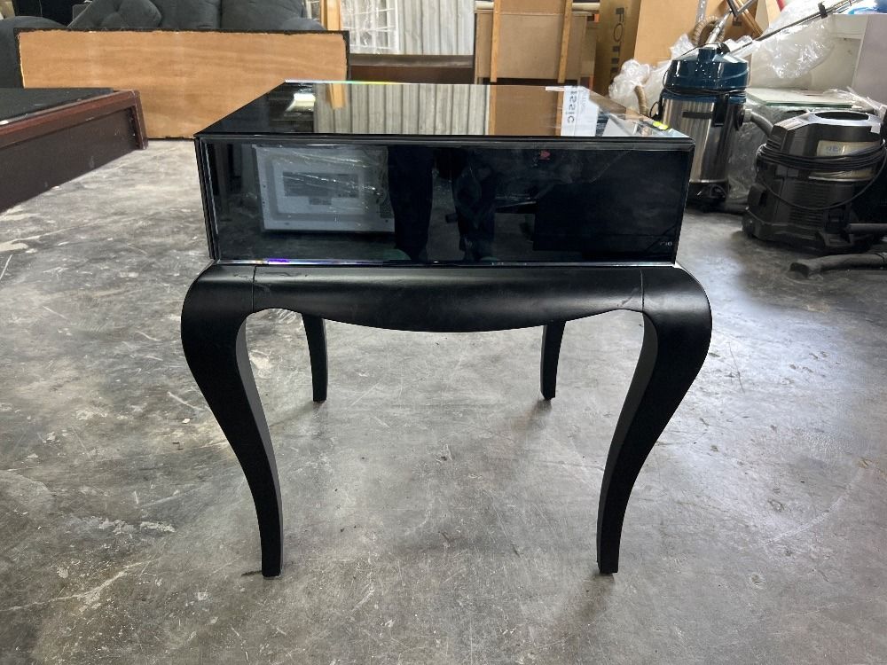 (F20032103) Dark Brown Wooden Side Table With Glass Top / Meja Sisi ...