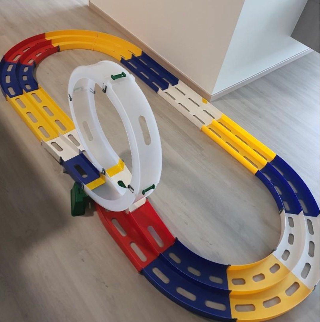Daxing 2 lane track with loop for Tamiya, Hobbies & Toys, Toys & Games ...