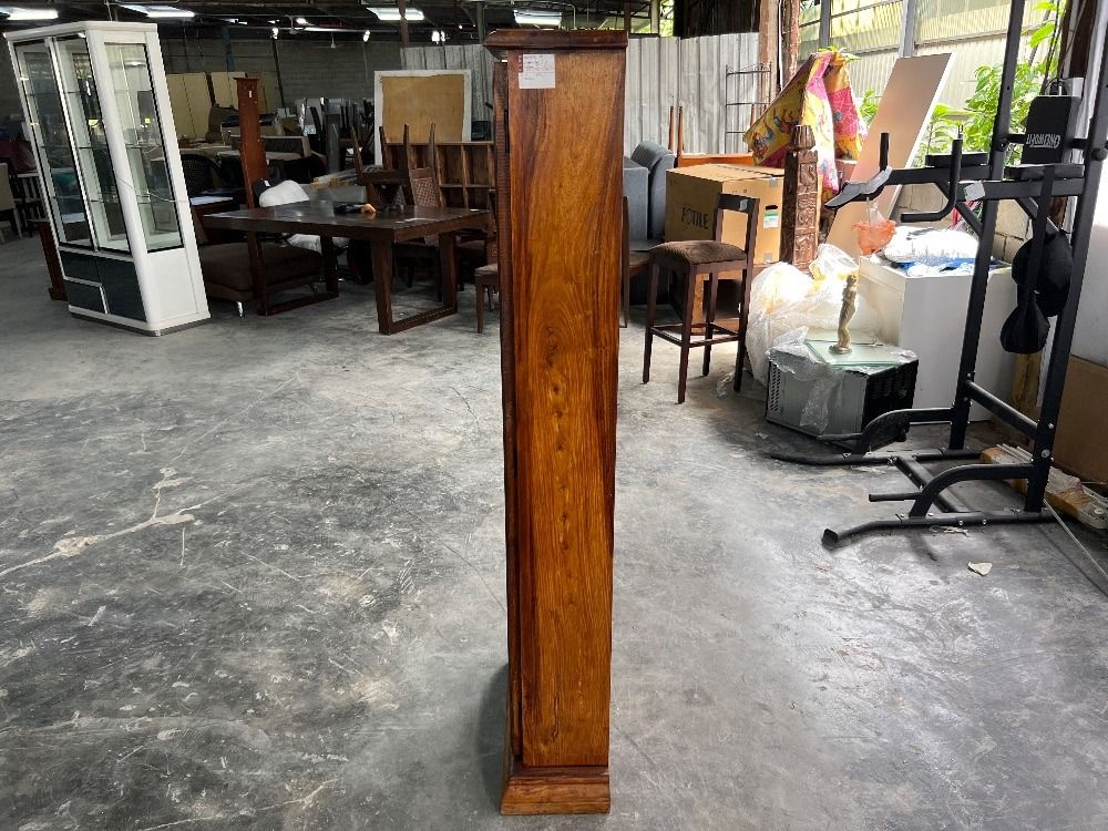 (F20030493) Vintage Short Wooden 1 Door Display Hanging Rack Cabinet ...