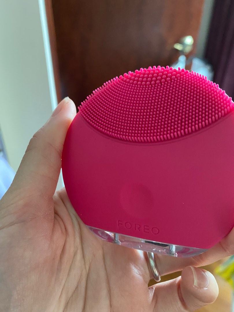 Foreo- Luna 洗面機, 美容＆化妝品, 健康及美容 - 皮膚護理, 面部 - 面部護理 - Carousell
