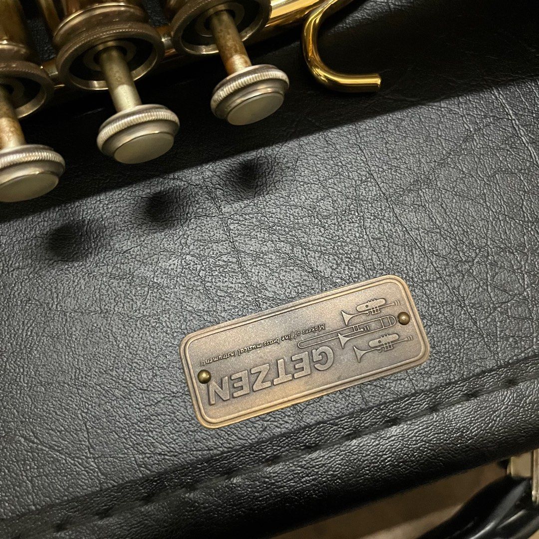 Getzen Bb Cornet Custom Series 3850, Hobbies & Toys, Music & Media ...