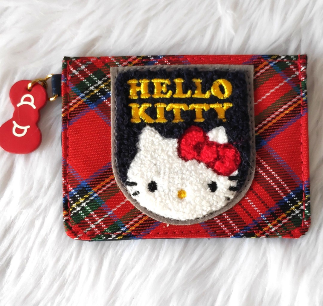 Hello kitty ID Holder, Women's Fashion, Bags & Wallets, Wallets & Card ...