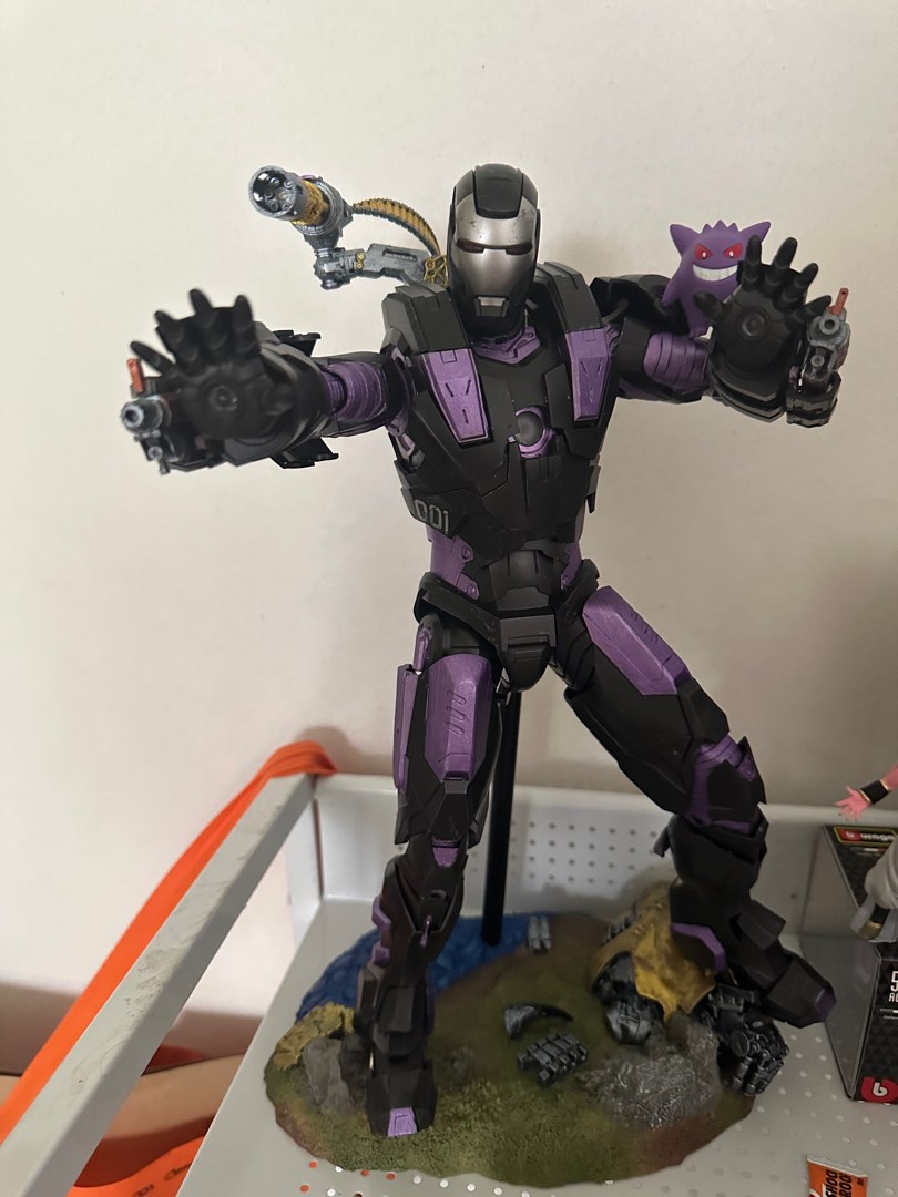 Hot toy war machine die cast custom paint, Hobbies & Toys, Toys & Games ...
