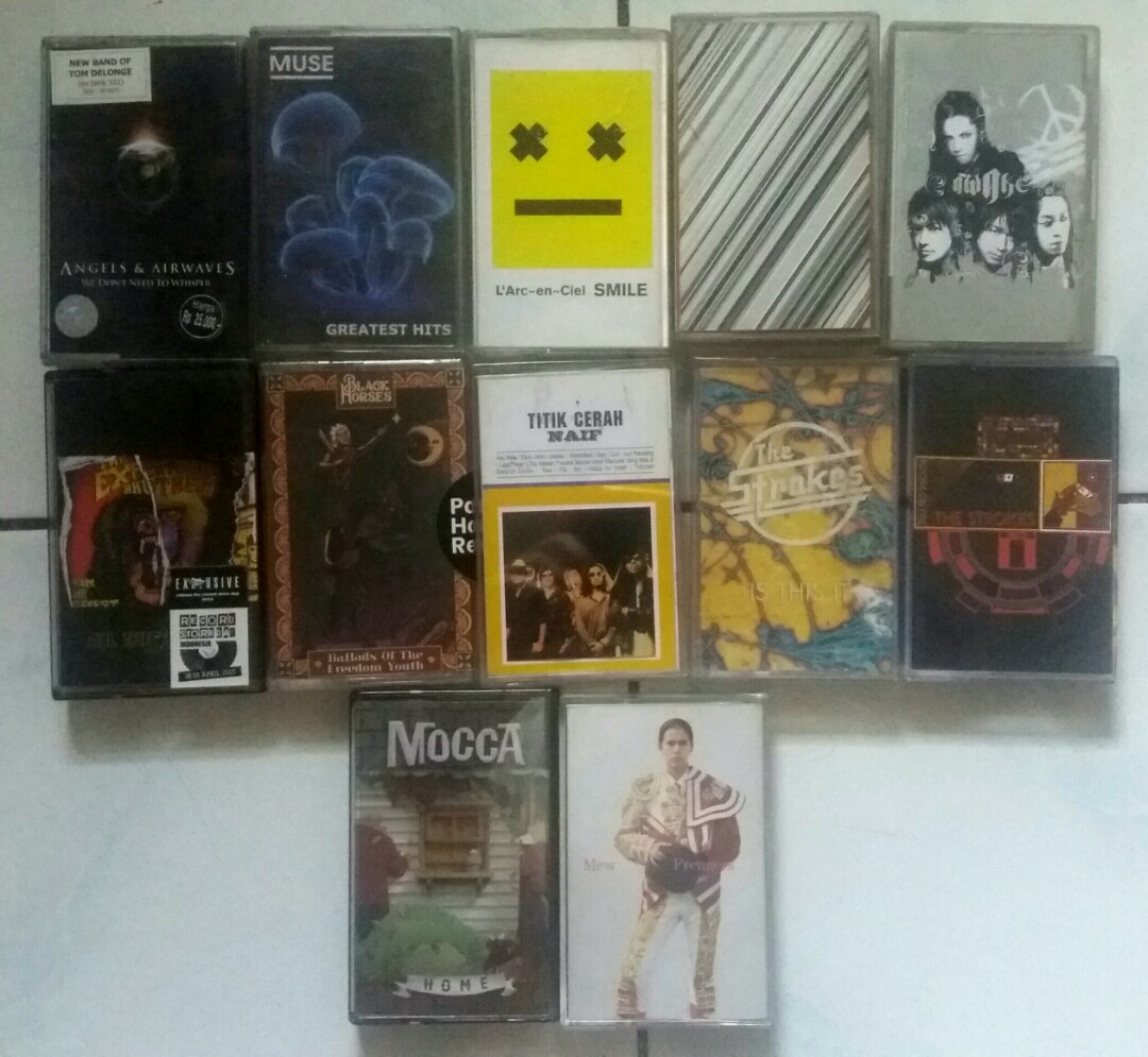 Kaset, Musik & Media, CD, DVD & Lainnya di Carousell