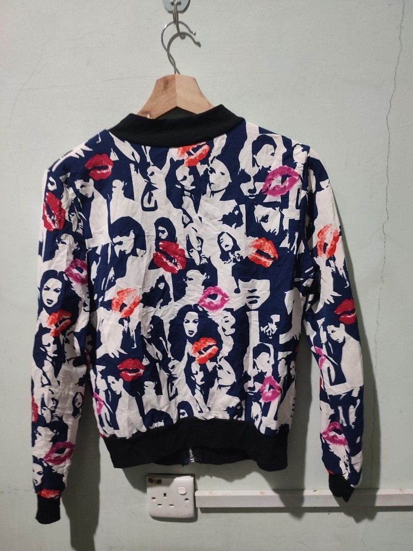 Kiss full print jacket size S, Women's Fashion, Coats, Jackets and ...