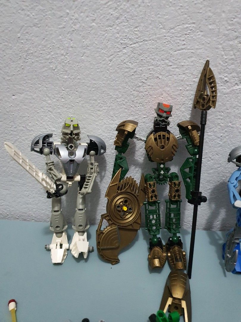 LEGO Bionicle Set, Hobbies & Toys, Toys & Games on Carousell