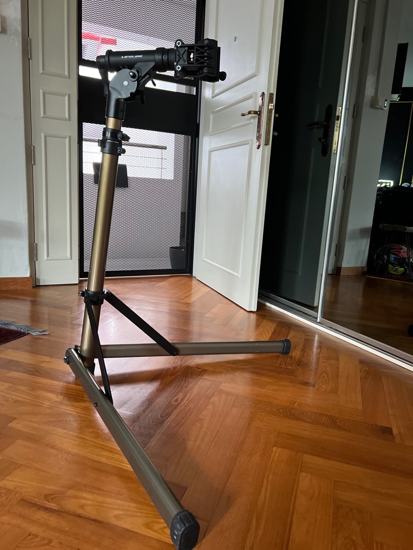 Lifeline Home Mech Work Stand, Sports Equipment, Bicycles & Parts ...
