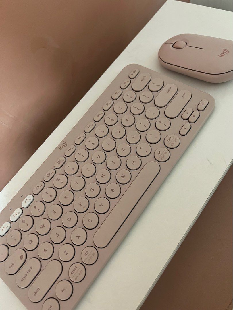 Logitech K Keyboard And Mouse Computers Tech Parts Accessories Computer Keyboard On