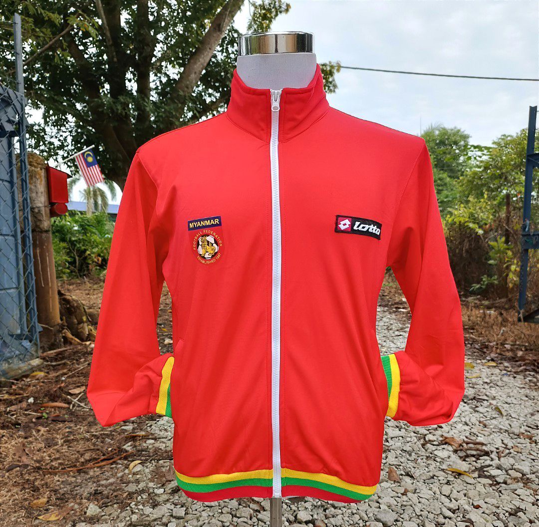 LOTTO Myanmar Football Tracktop Sweater Jacket soccer, Men's Fashion ...