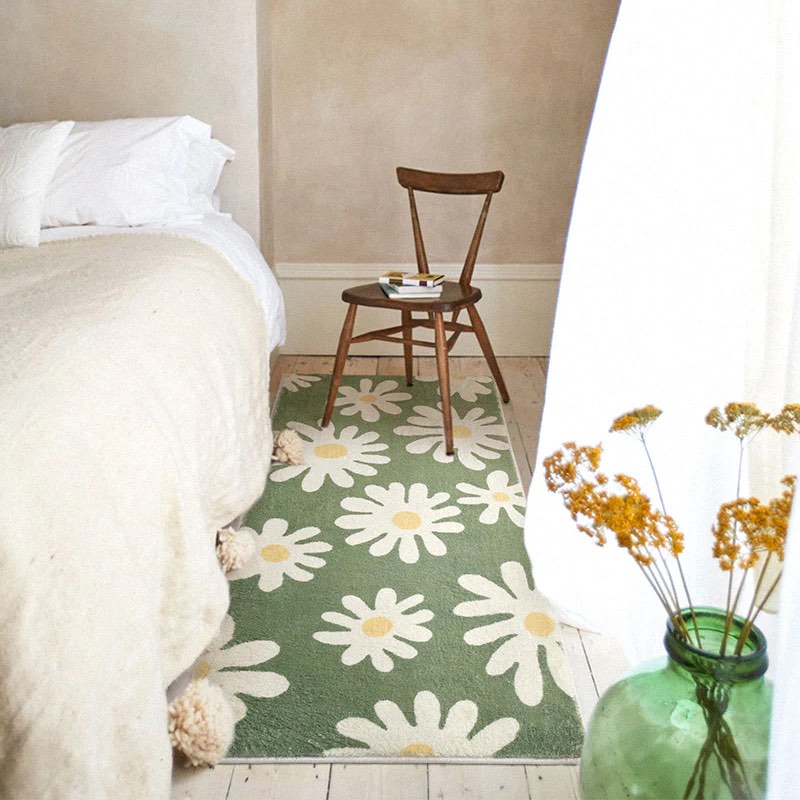 MARTEL Daisy Rug, Furniture & Home Living, Home Decor Accessories ...