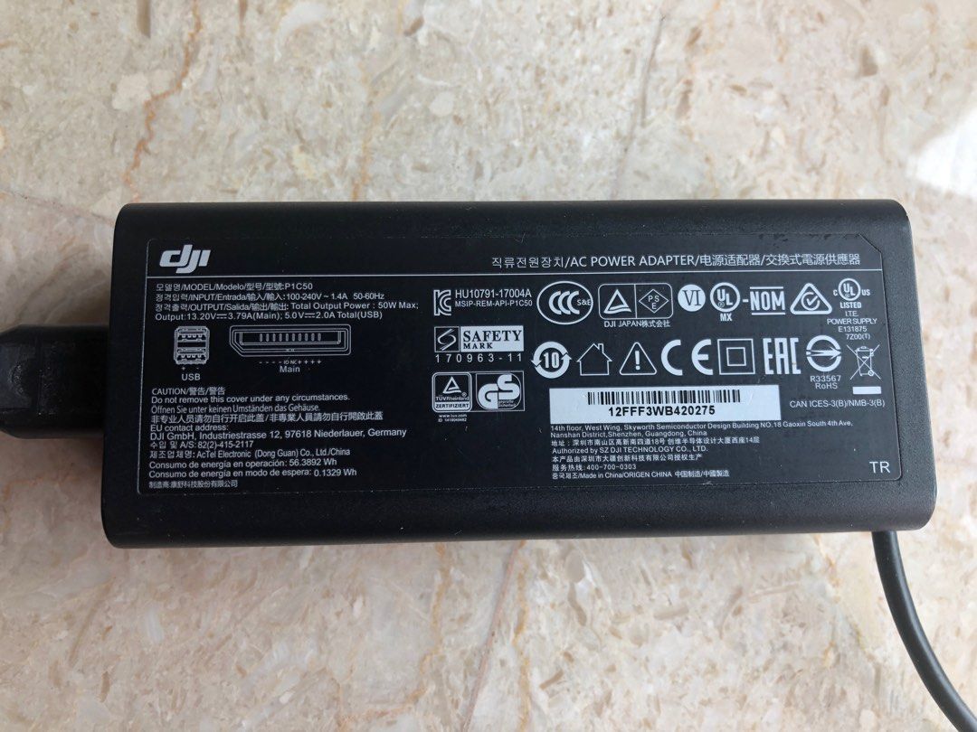 Mavic Air battery charging hub, Photography, Drones on Carousell