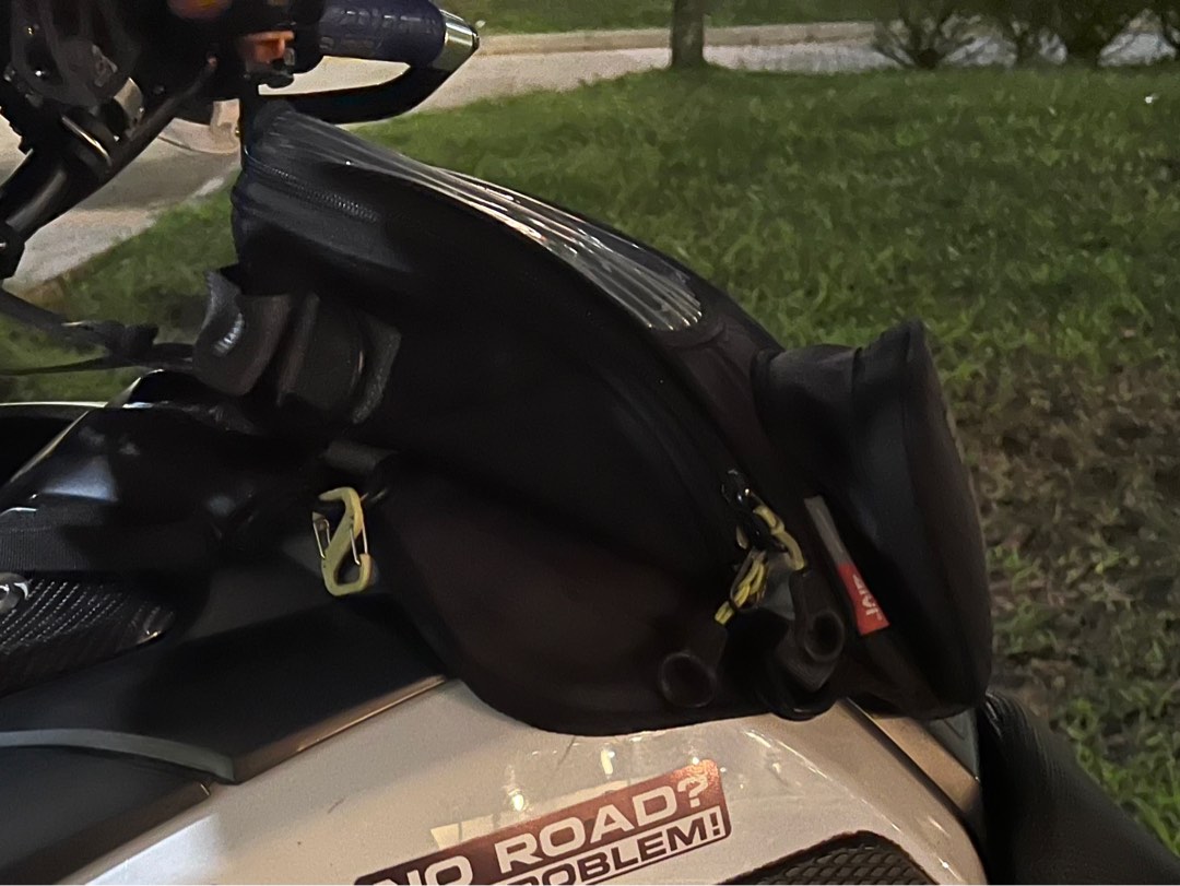 Mini tank bag, Motorcycles, Motorcycle Accessories on Carousell