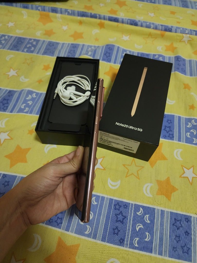 Note 20 Ultra with complete accessories (box with original headsets and ...