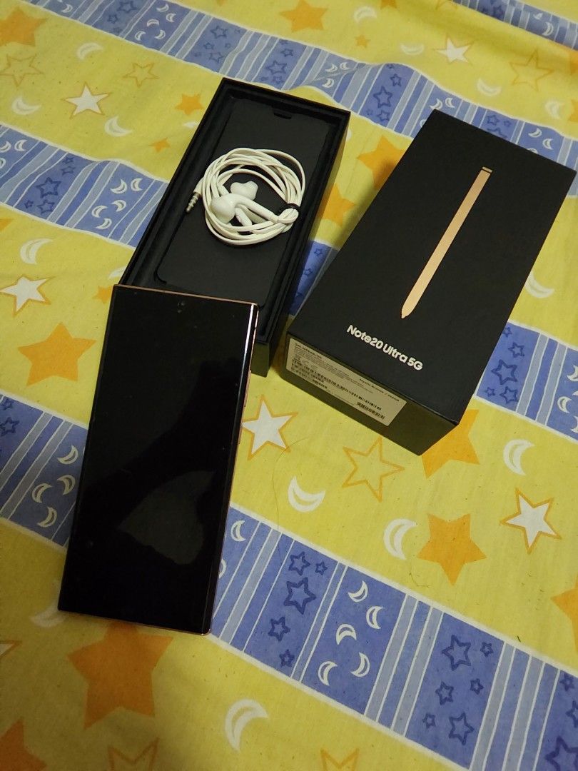 Note 20 Ultra with complete accessories (box with original headsets and ...