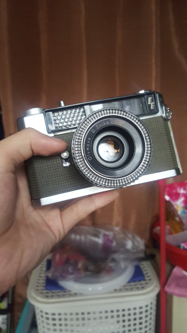 Olympus Auto Eye II Film Camera, Photography, Cameras on Carousell